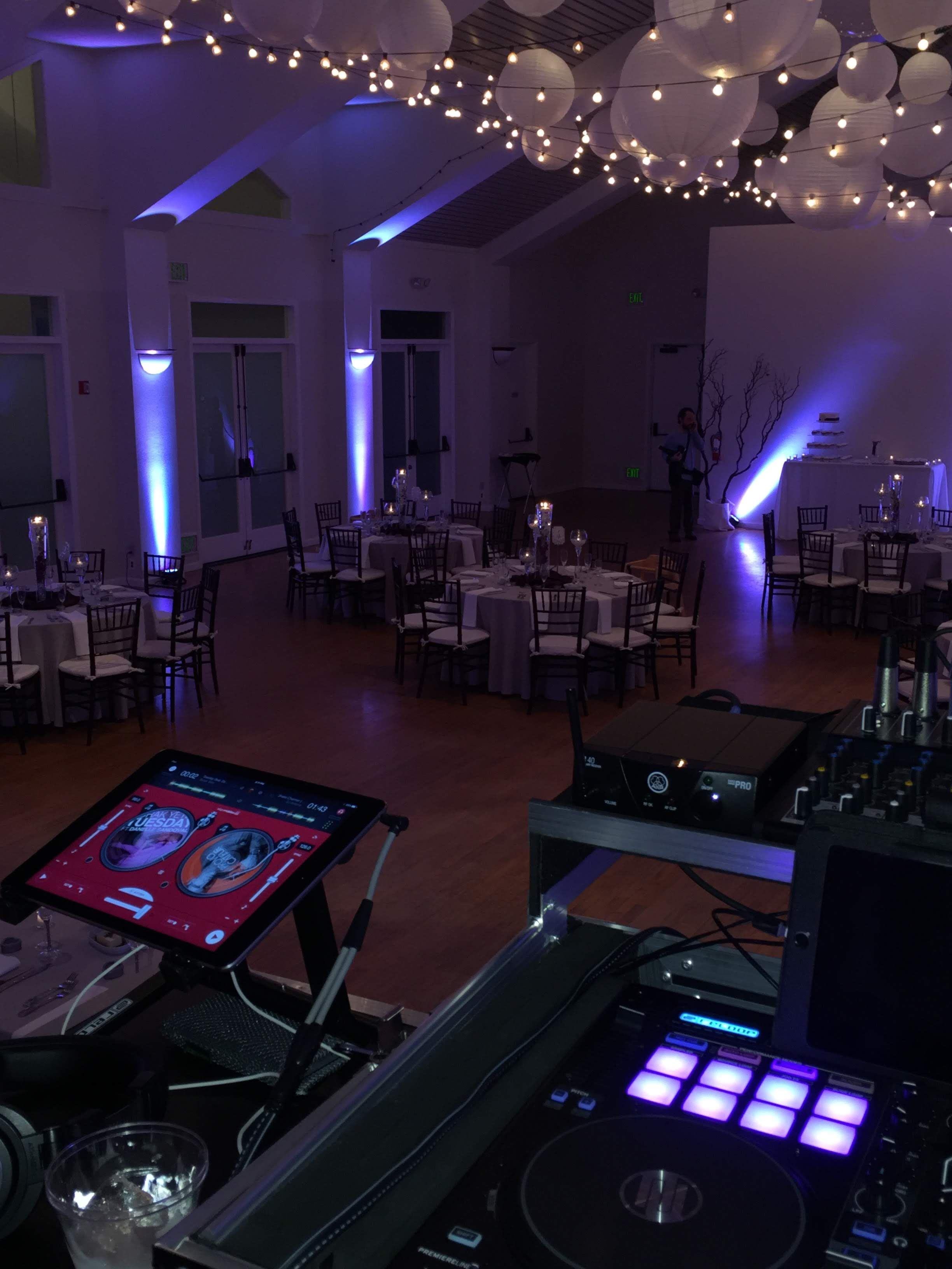 DJ Vinny Music Productions | DJs - The Knot