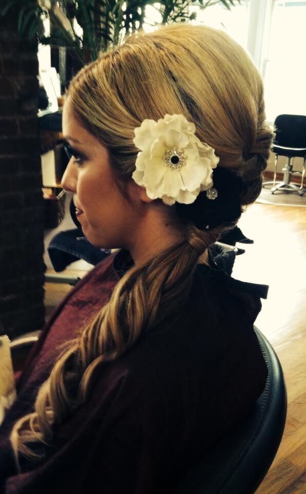 Zoe Salon + Updated Prices - The Knot