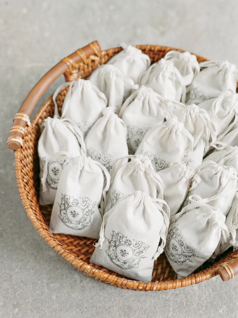 Country Wedding Ideas for a Themed Celebration