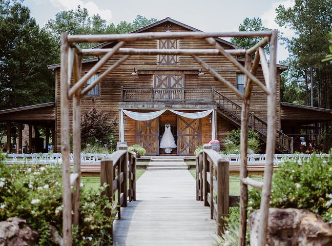 Brookside Barn | Reception Venues - The Knot