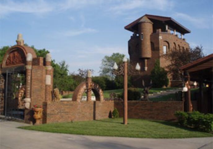 Castle Unicorn - Glenwood, IA