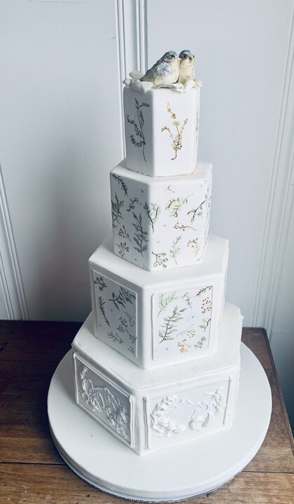 Revelry Cakes + Updated Prices - The Knot