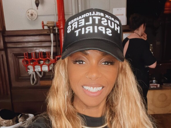 Cut & Blow INC Photos - The Knot