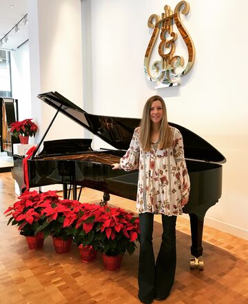 Kara Comparetto - Pianist Concord, NH | The Bash