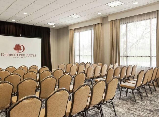 Doubletree Hotel Detroit/Novi | Reception Venues - The Knot