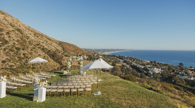 Malibu sea view estate wedding cost | Honestweddingadvice.com
