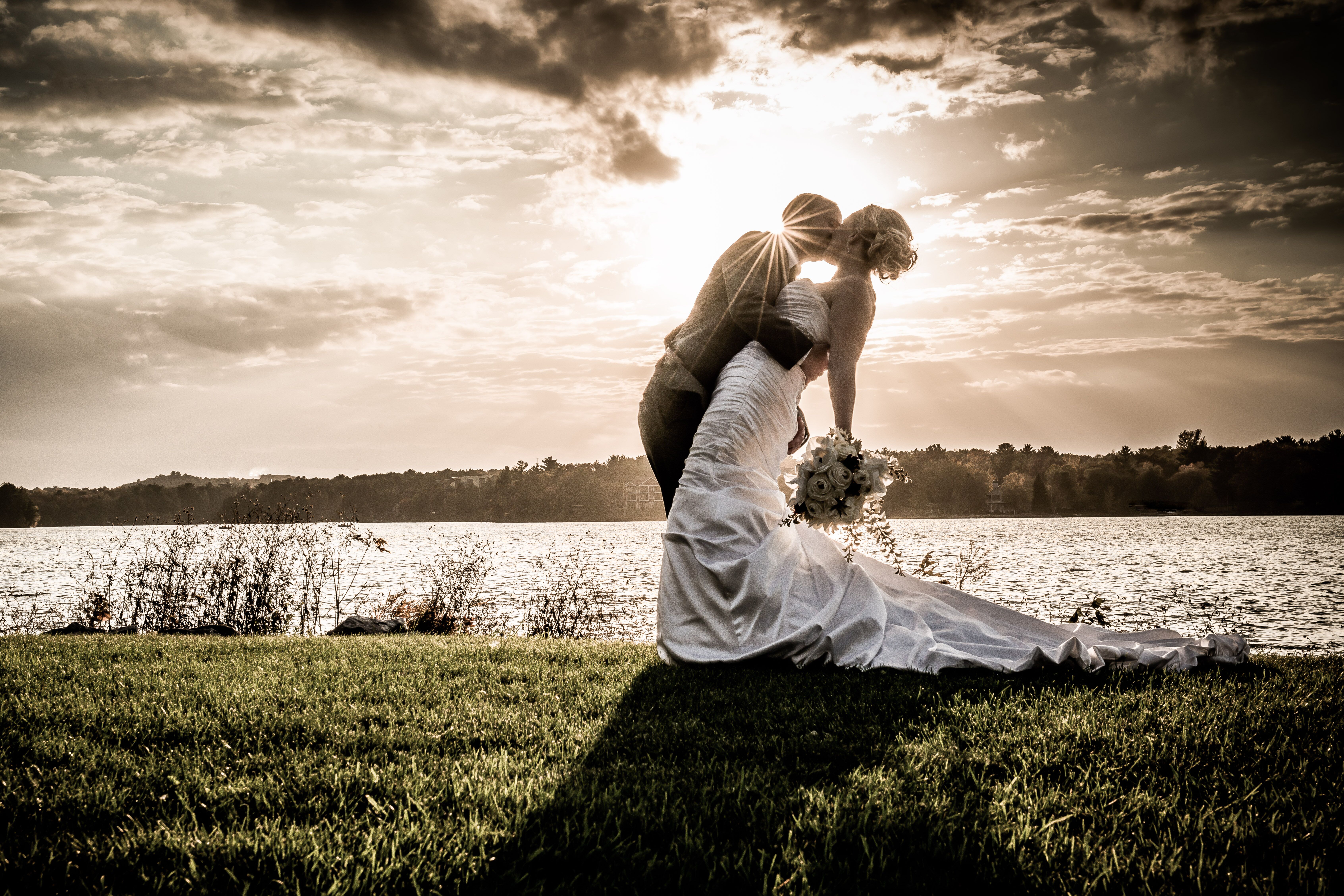 Leaning Tree Photography | Wedding Photographers - The Knot