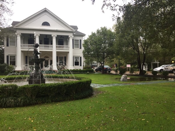 The Historic Michabelle Inn & Restaurant Photos - The Knot