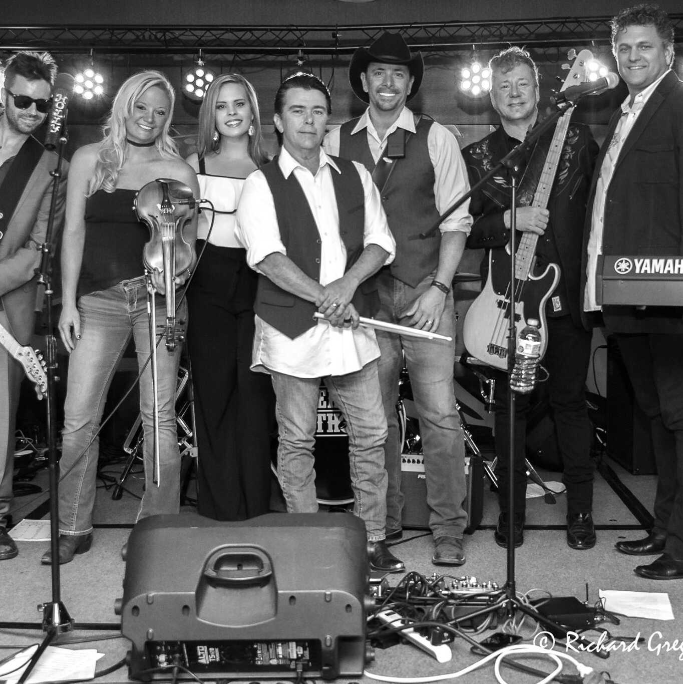 Top 10 Best Acoustic Bands in Wichita Falls, TX