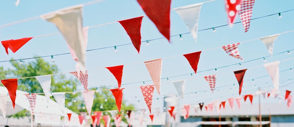 Rehearsal Dinners Bridal Showers And Parties The Knot