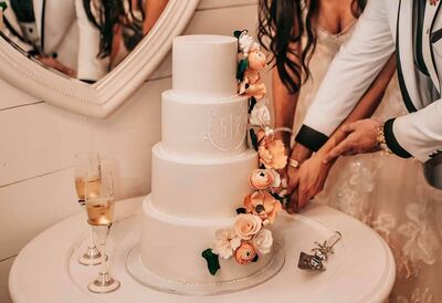 Wedding Cake Bakeries in Tampa, FL - The Knot