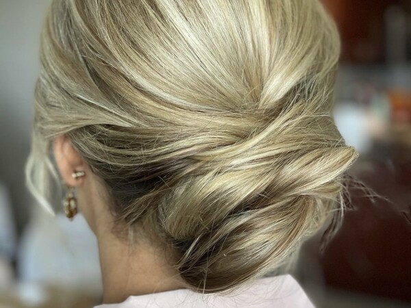 40 Volume Salon Photos - The Knot
