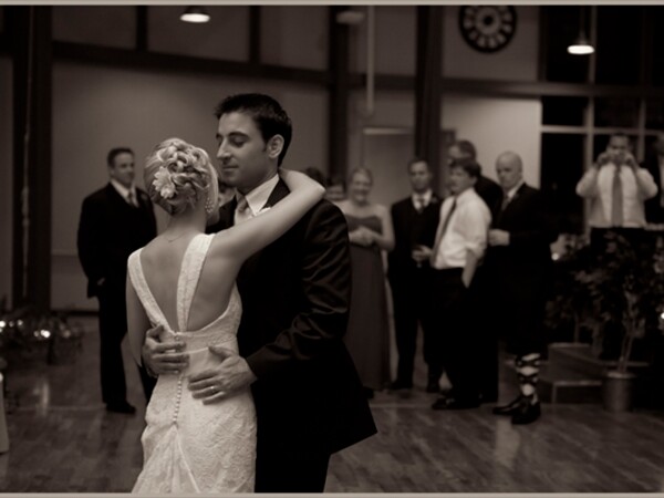 Mixxin DJs Photos - The Knot