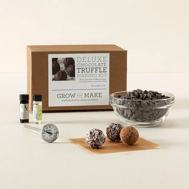 The 35 Best Anniversary Gifts for Your Wife in 2023